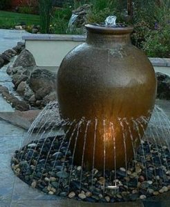 Casas con Fuente en el Patio Central