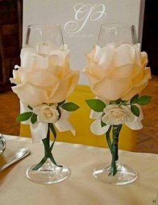 Decorando Copas con Flores (15 Ideas)
